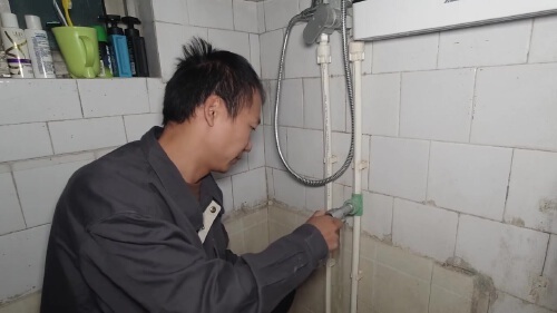 生料带怎么缠不漏水?用3圈生料带,缠3-5圈,方便省事一卷顶5卷3圈生料...