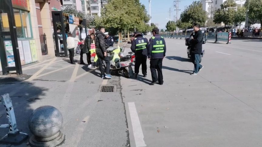 电动车开始查牌照了