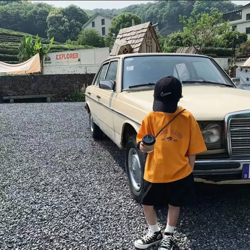 张总游戏工作室 