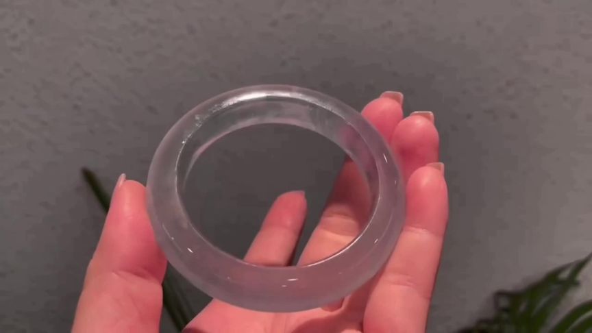 有说像玻璃的,我很开心,因为证明了品质ߤ�#翡翠