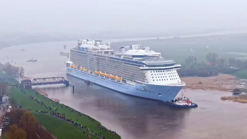 感受一下皇家加勒比海洋游轮的强大气场!