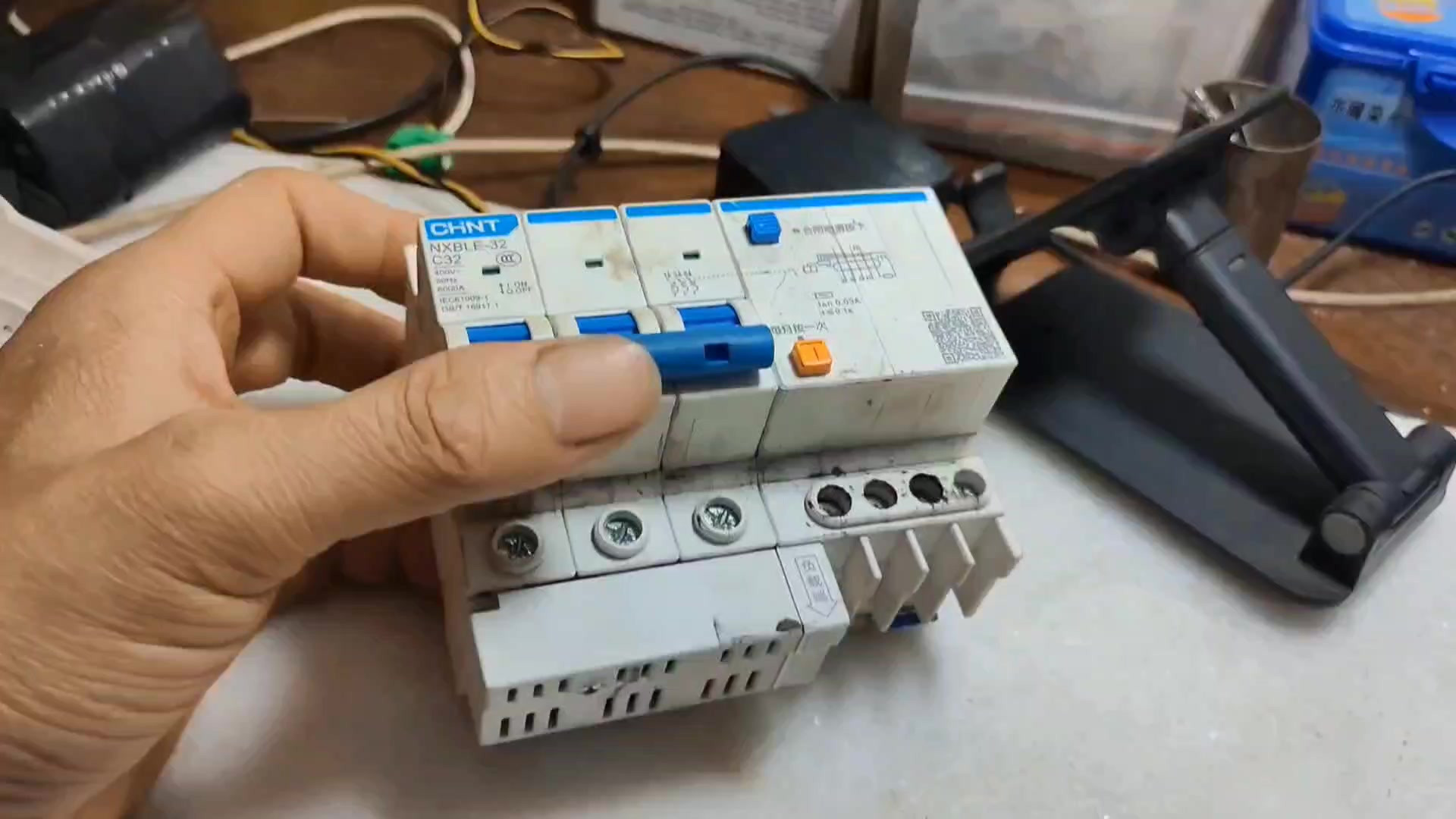 漏电保护器坏了不要丢,还有大用处