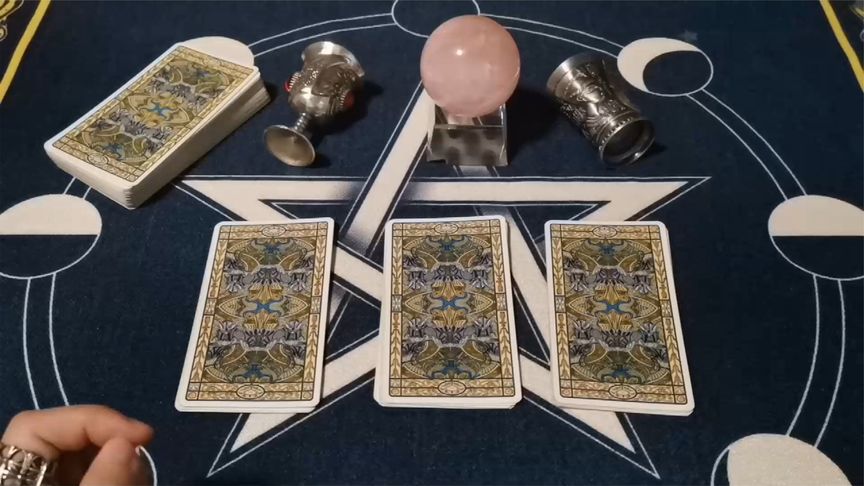 塔罗测试:被你思念着的那个人,心里对你的感觉是什么样的呢?