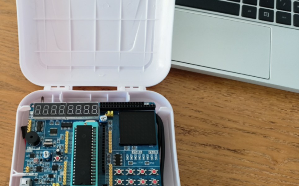 51单片机密码锁