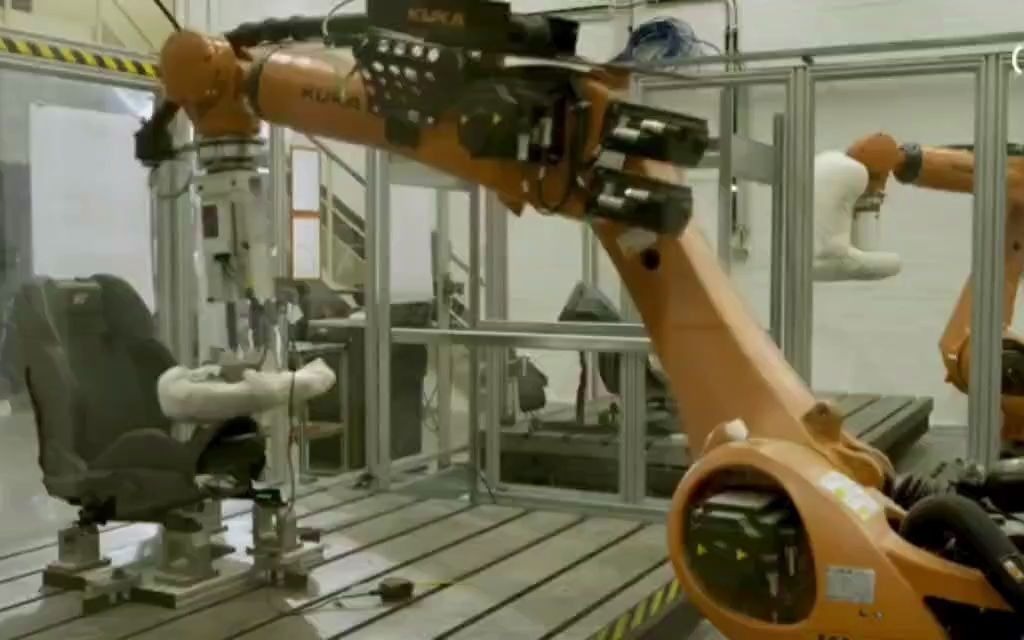 机动车座椅耐久性测试系统,与汽车零部件检验智能实验室共舞!