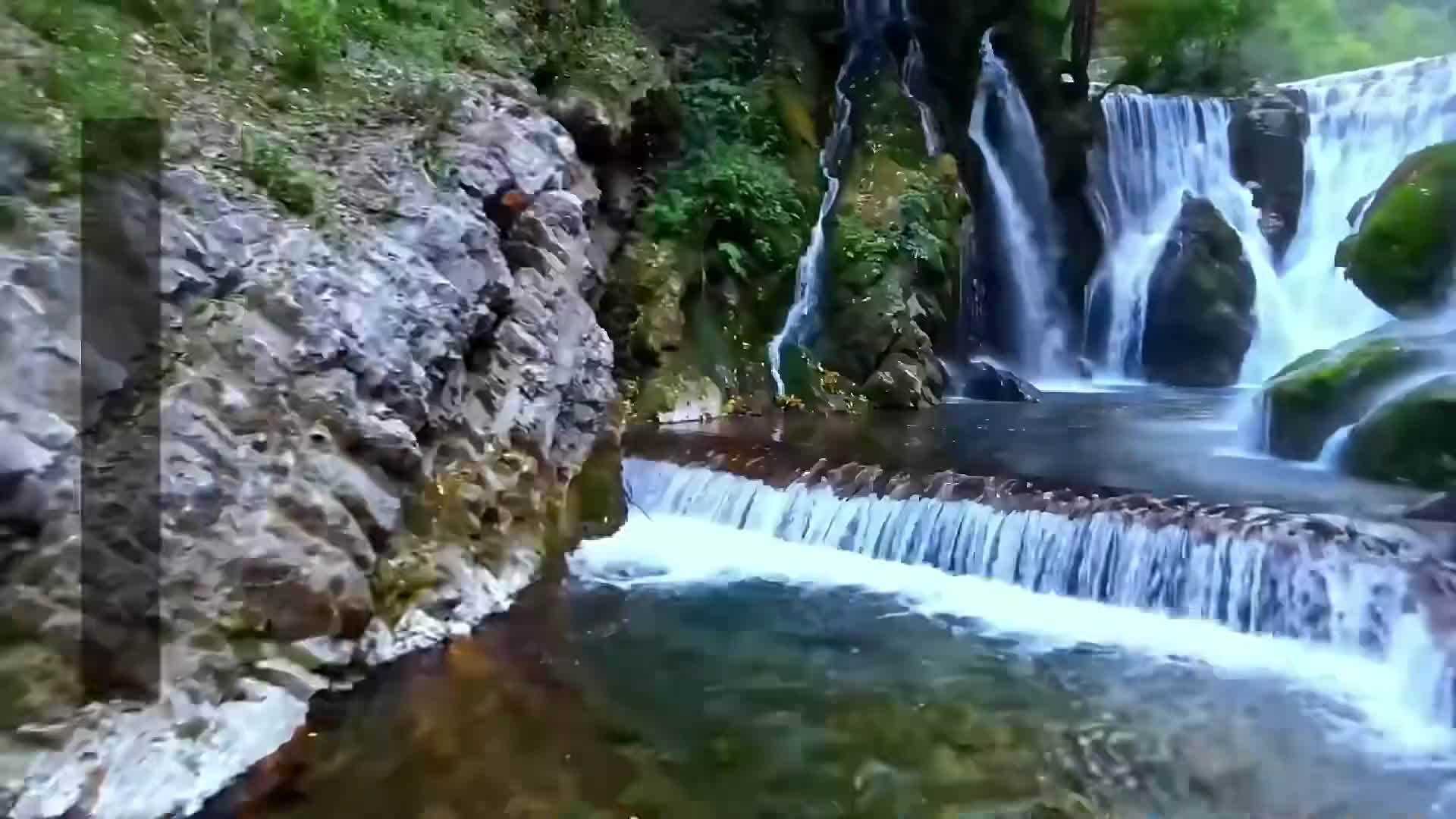 ...我们比较热门的,大年初一的内陆小三亚的行程,针对大家的一些问题给...
