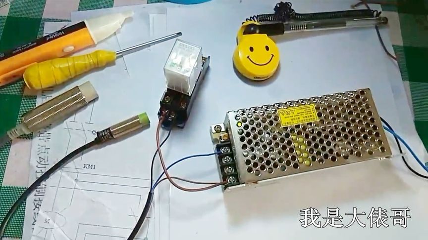 电工知识:NPN和PNP接近开关实物接线,这2种输出有什么不同?