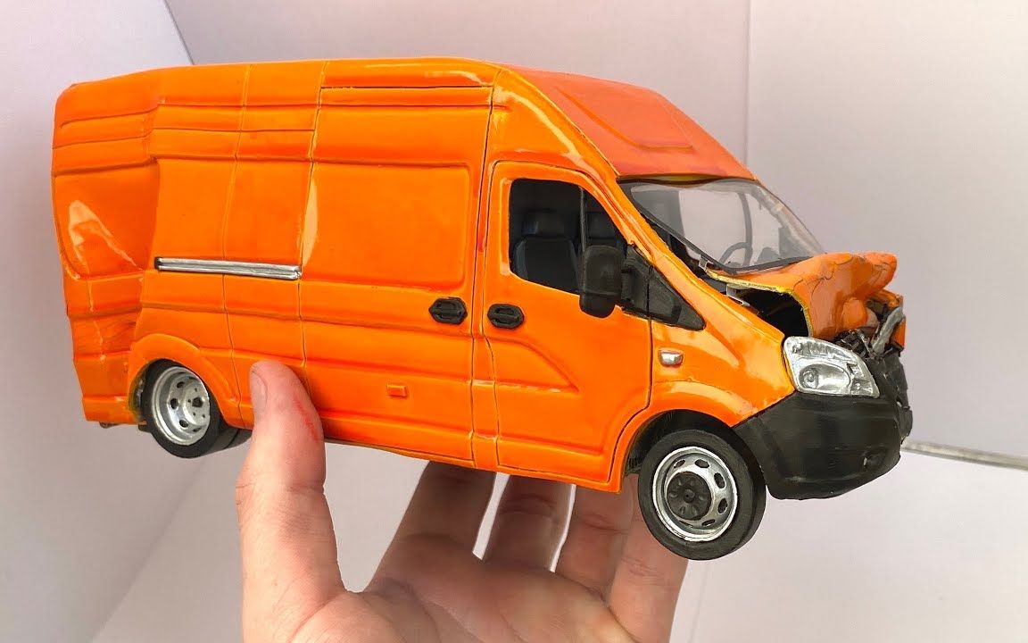 俄式运输车嘎斯Next的车模制作及碰撞实验