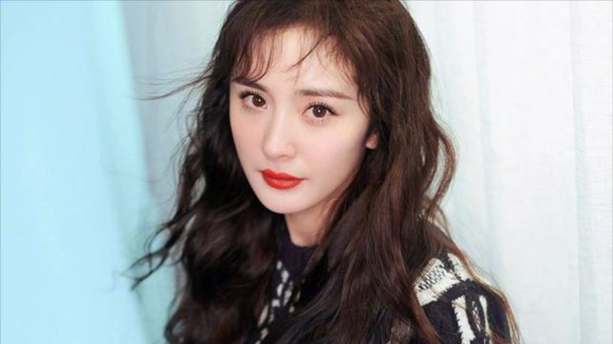 杨幂告“黑粉”却选择撤诉 或因被告已53岁年纪过大