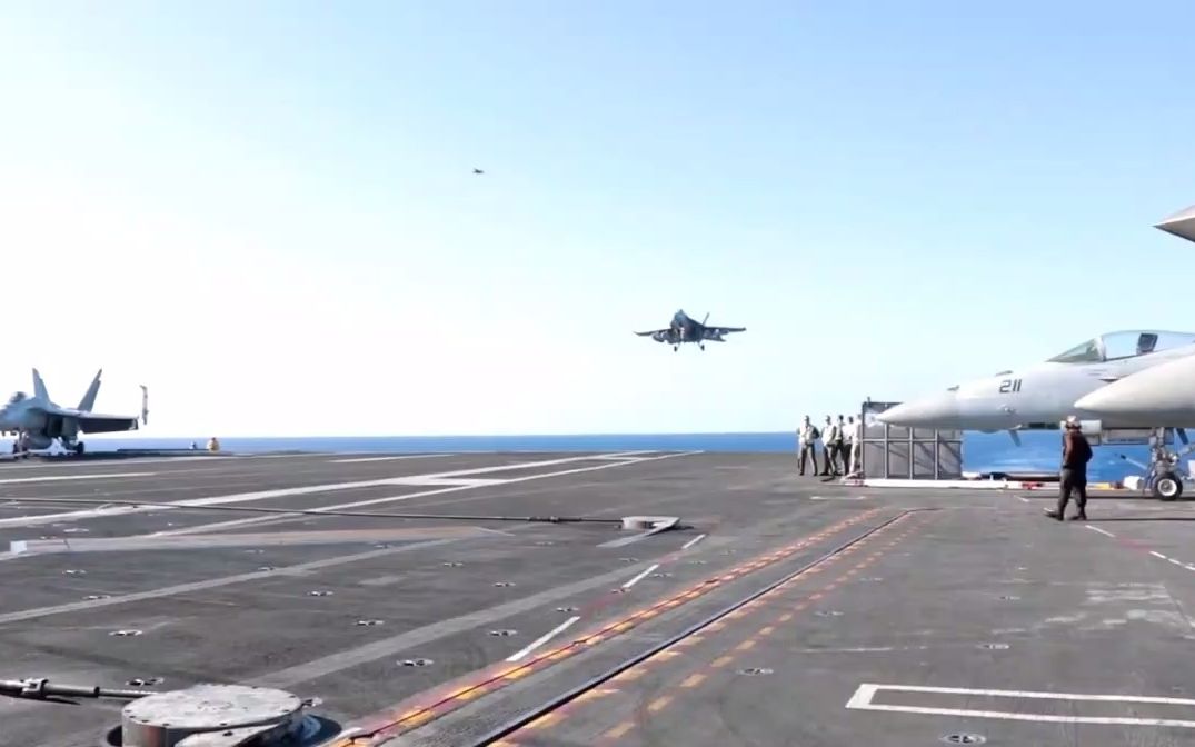 美国超级航母·亚伯拉罕·林肯号航母海上飞行作业 6