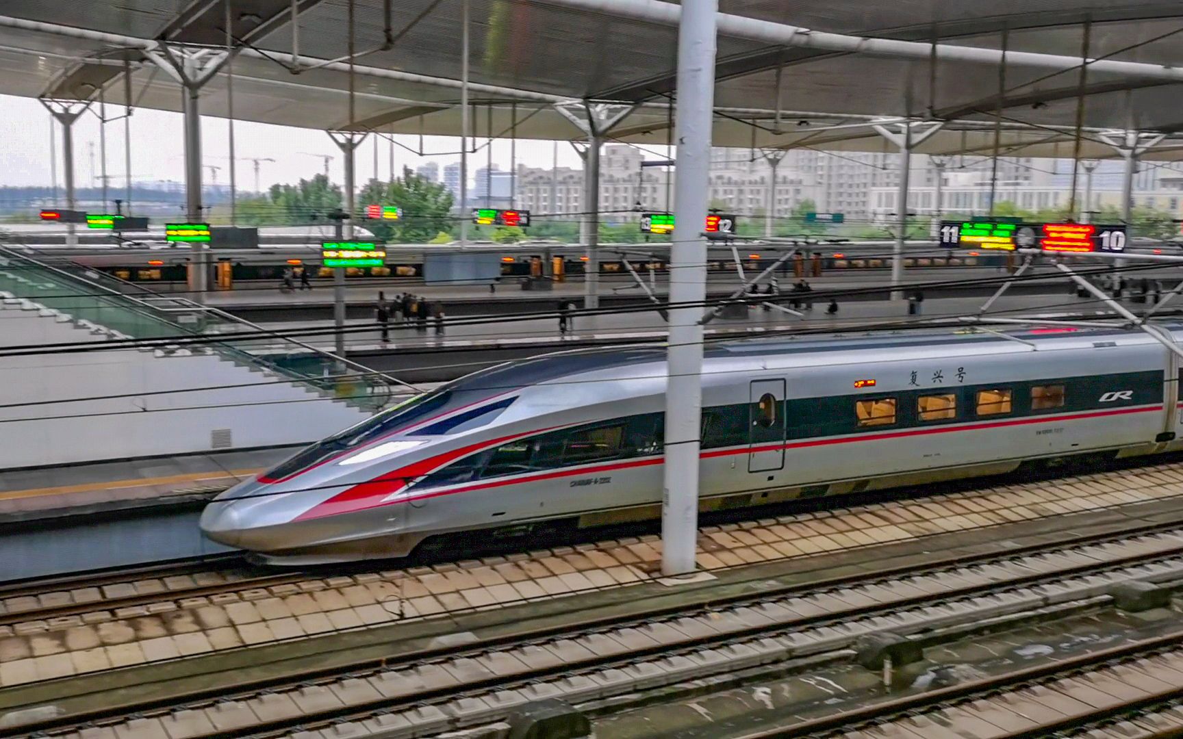 CR400AF-A高速动车组2202号编成担当的济南西——北京南0G4272...