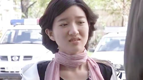 美女毕业分到刑警队实习,被同事看不起,反驳来证明自己