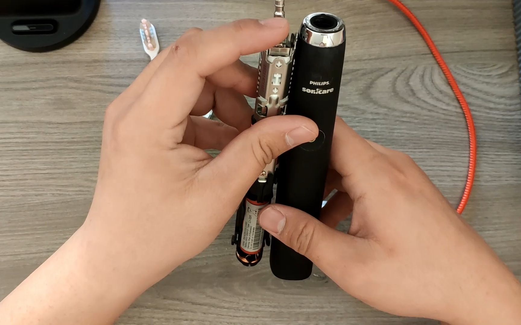 【DIY】省钱了!低成本修理用了7年的飞利浦9系列电动牙刷