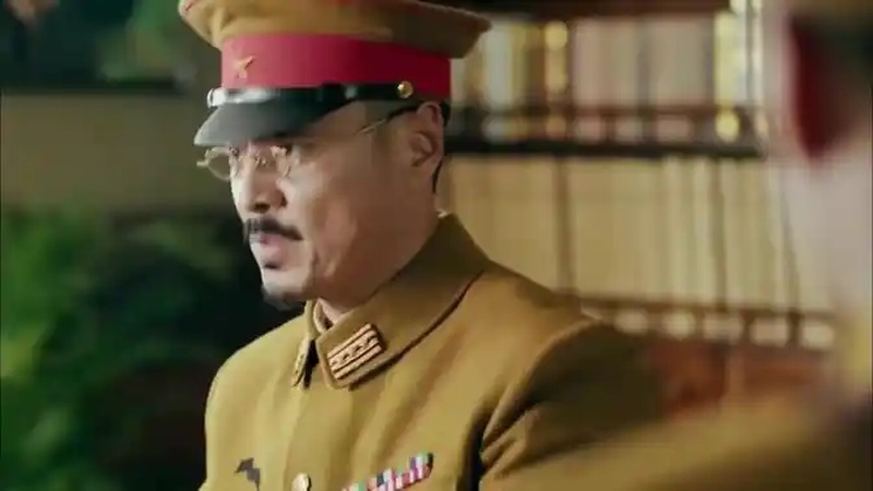 不可能完成的任务:大佐儿子刚出院,狙击手就瞄准他,把他干掉