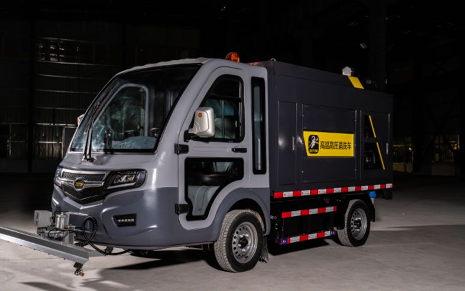 ...清洗车,城市道路路面清洗车,一机多用轻松解决各种环卫清洗作业难题