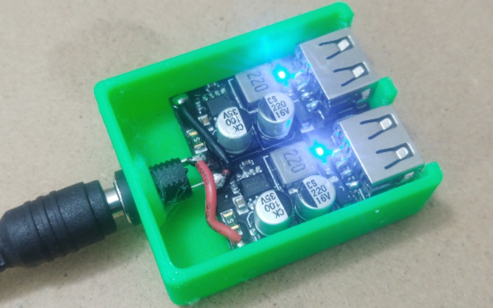 用多协议快充模块组双路充电器,顺便把闲置开关电源或者笔记本充电...