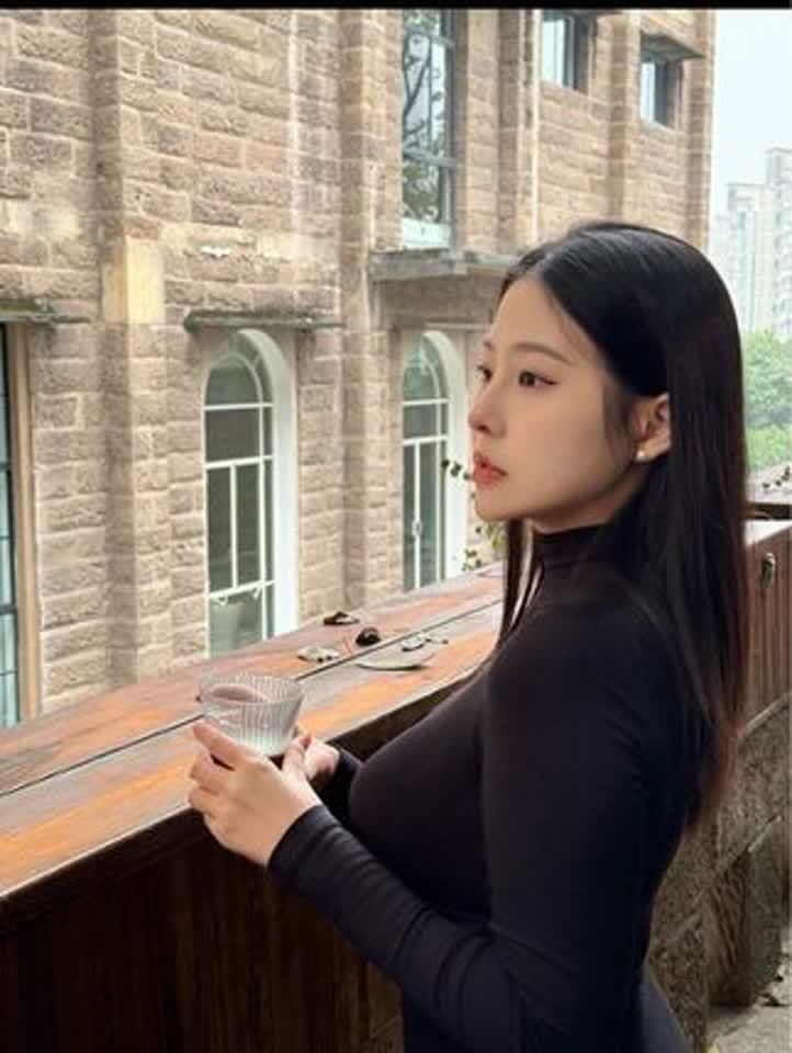 新年计划:学会煮饭,或者中彩票微胖女生