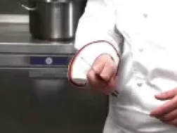 如何使用西式主厨刀