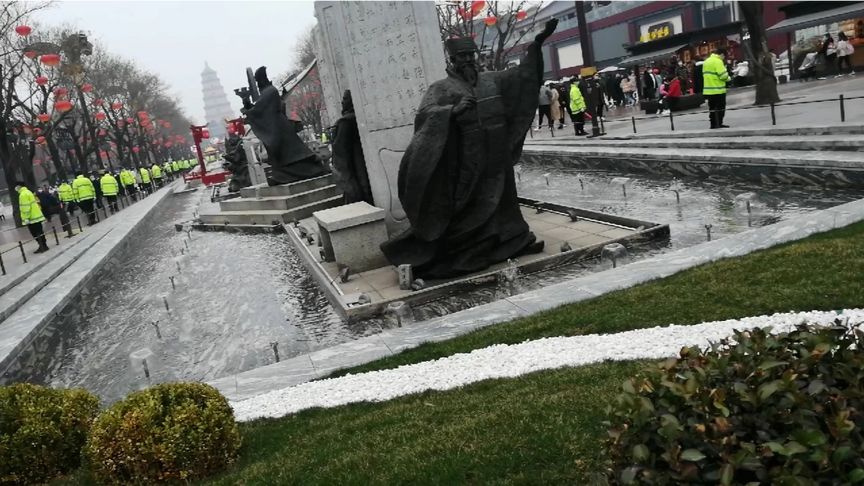 西安大雁塔南广场随拍之(三)