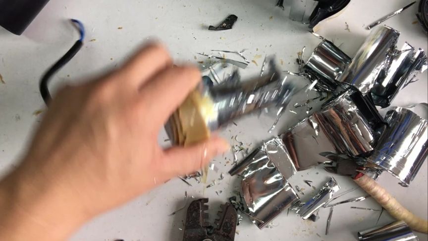 超级大个的电动机启动电容拆解