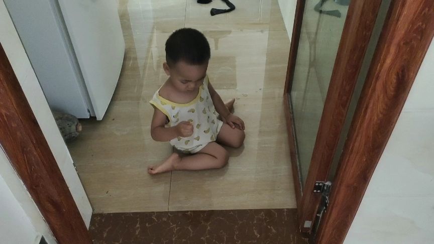 二妹看西瓜视频学拆西门子洗衣机排污口,结果洗衣服成这样,悲哀