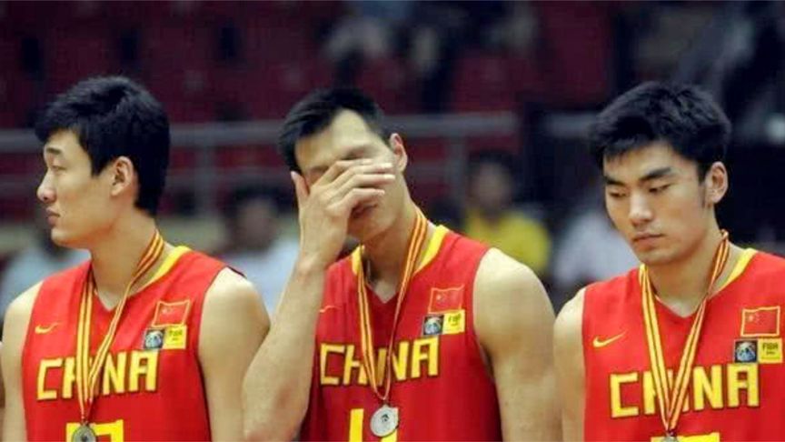 2009男篮亚锦赛决赛第四节:后姚明时代初期 中国男篮完败于伊朗