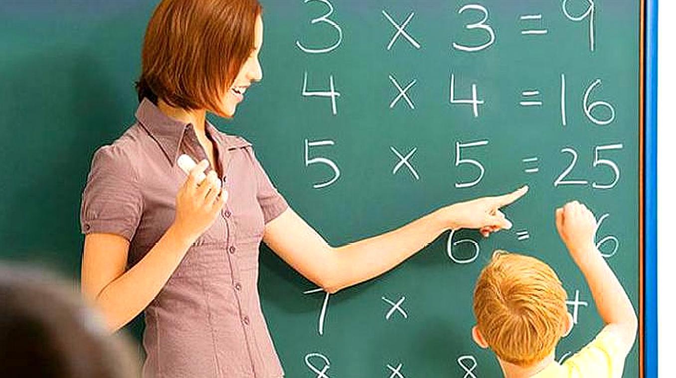 “99乘法表”被英国引入,老外学习后感叹:中国人竟是这么算数的