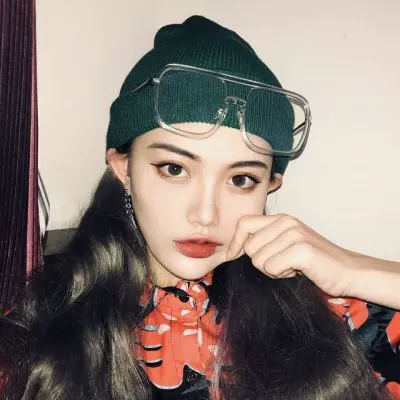 我是大漂亮依依 