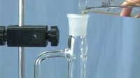 我在基本有机化学实验:分水器的使用(12)截取了一段小视频