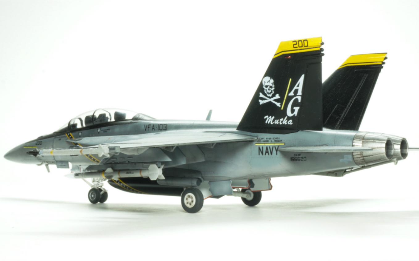 【模型制作】爱德美 1/72 美国海军 F/A-18F 超级大黄蜂 "Jolly Rogers" ...