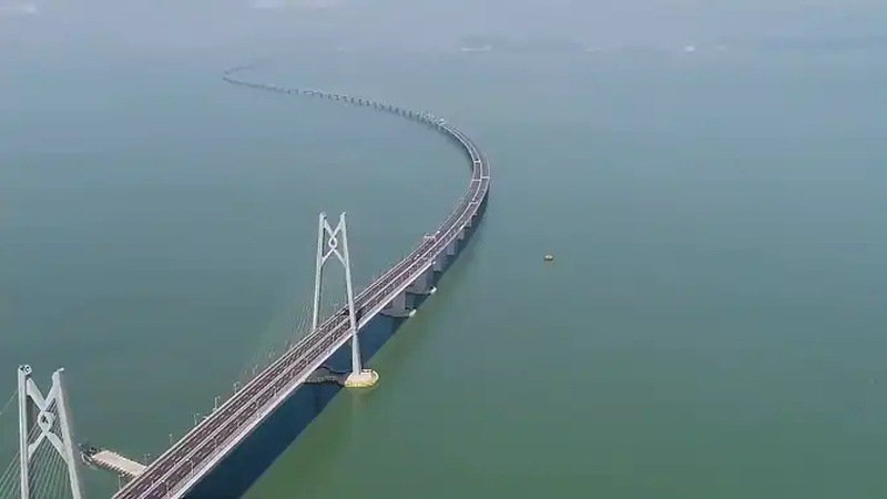 港珠澳大桥背后:跨越困难的动人传奇