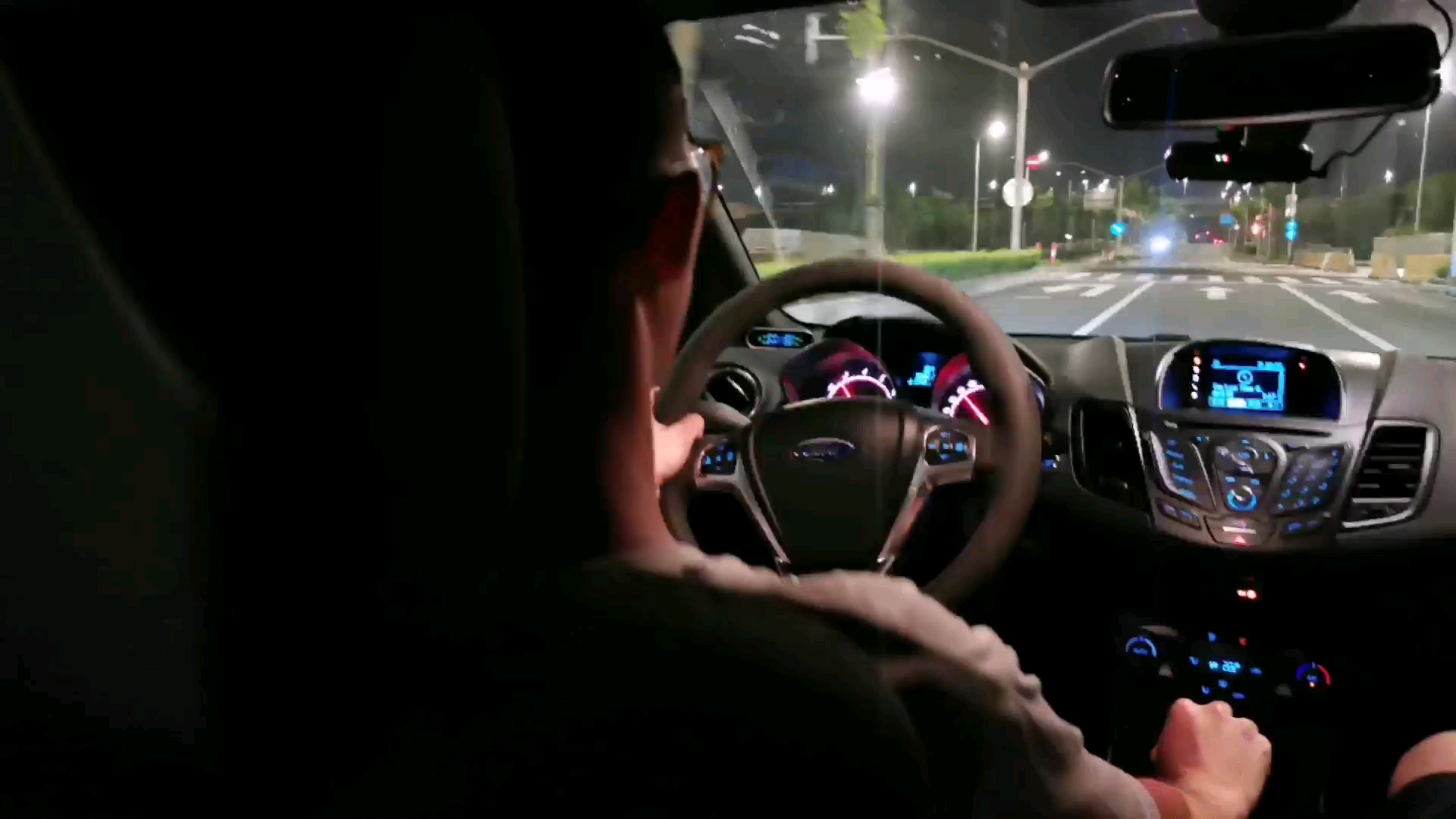 手动挡科目三的正确打开方式,看谁还催我起步