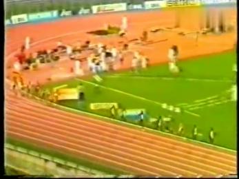 男子1500米世界纪录3分26秒00的珍贵视频