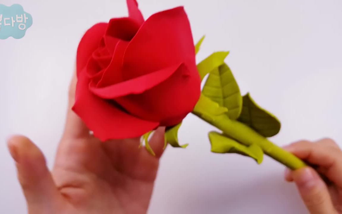 【油管】超简单粘土教程:捏出漂亮玫瑰花~~