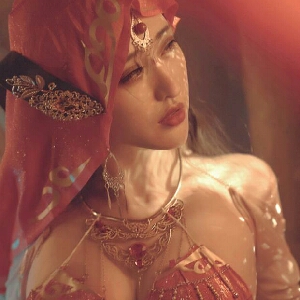 丶小兔折耳还装丑 