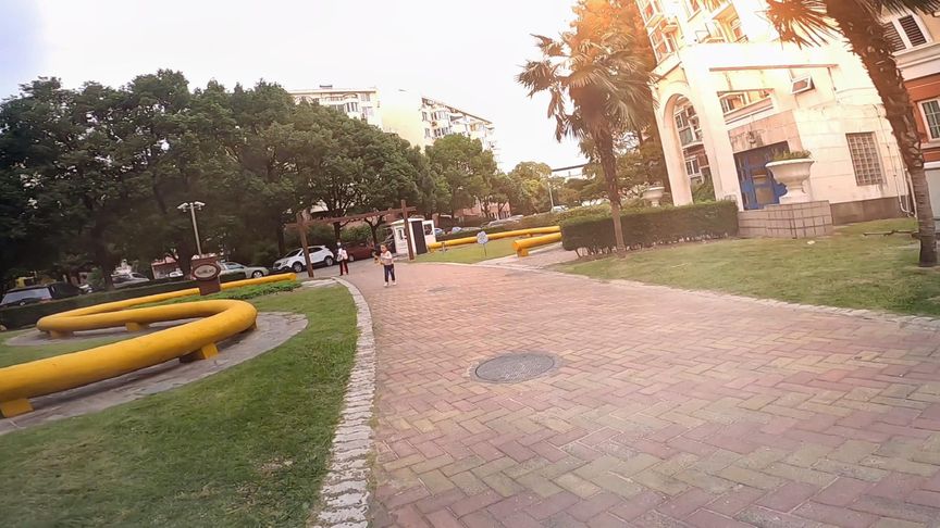 来看看位于上海闵行区26年前建成的小区现在是啥样子了?