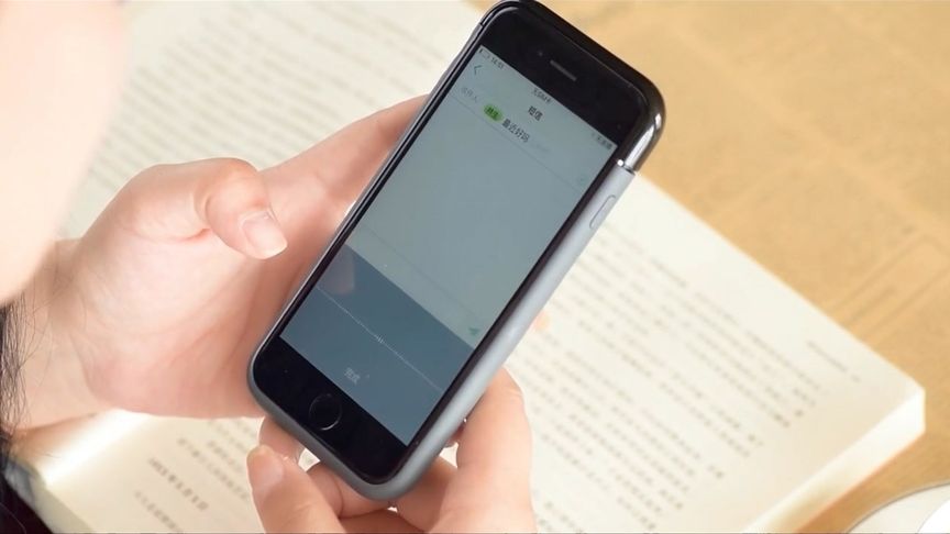 说出来你可能不信,iPhone手机居然也可以双卡双待?