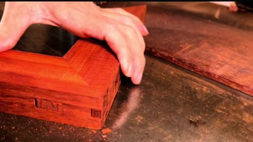 不用一颗螺丝钉就可以组成的木相框原来还有这么古老的技术!