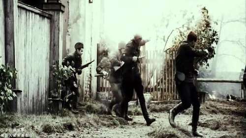 斯大林格勒血战:德军闪电突袭,苏联人如何死守最后防线?